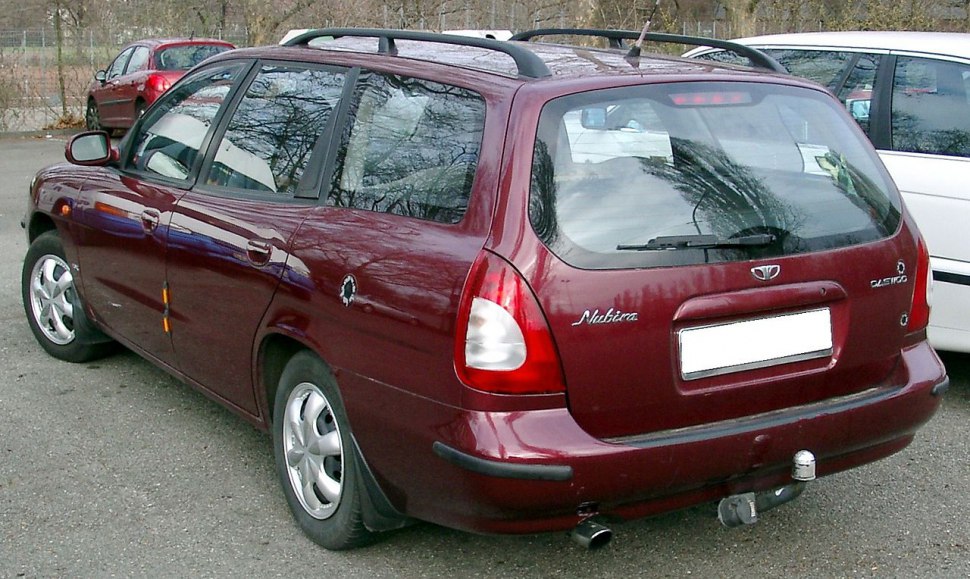 Daewoo Nubira technical specifications and fuel economy
